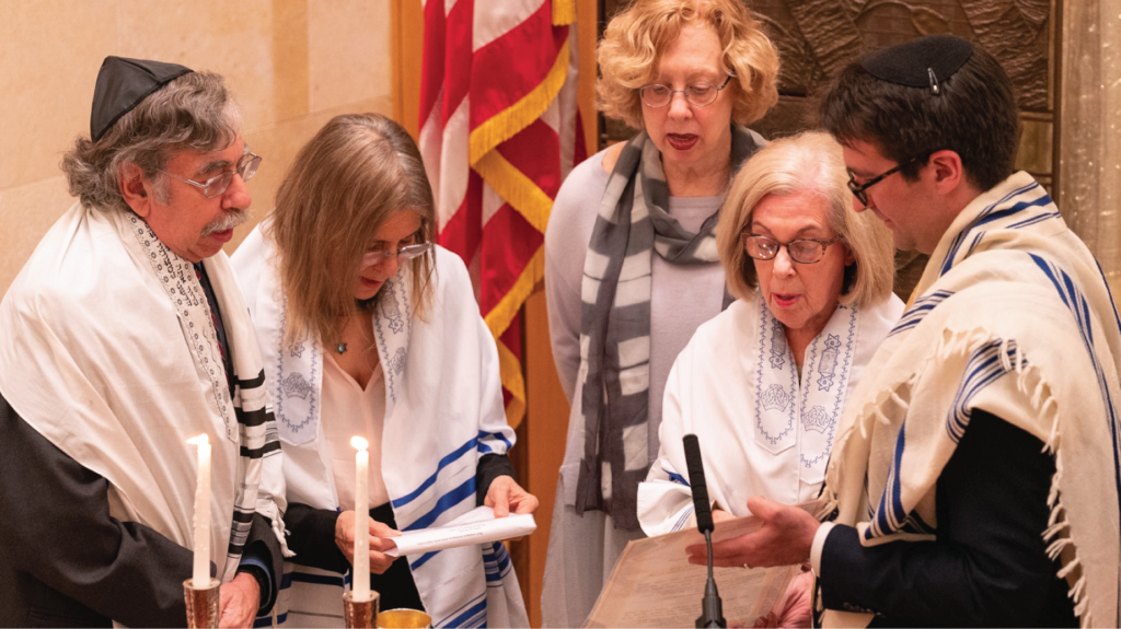 Shabbat Services - East End Temple